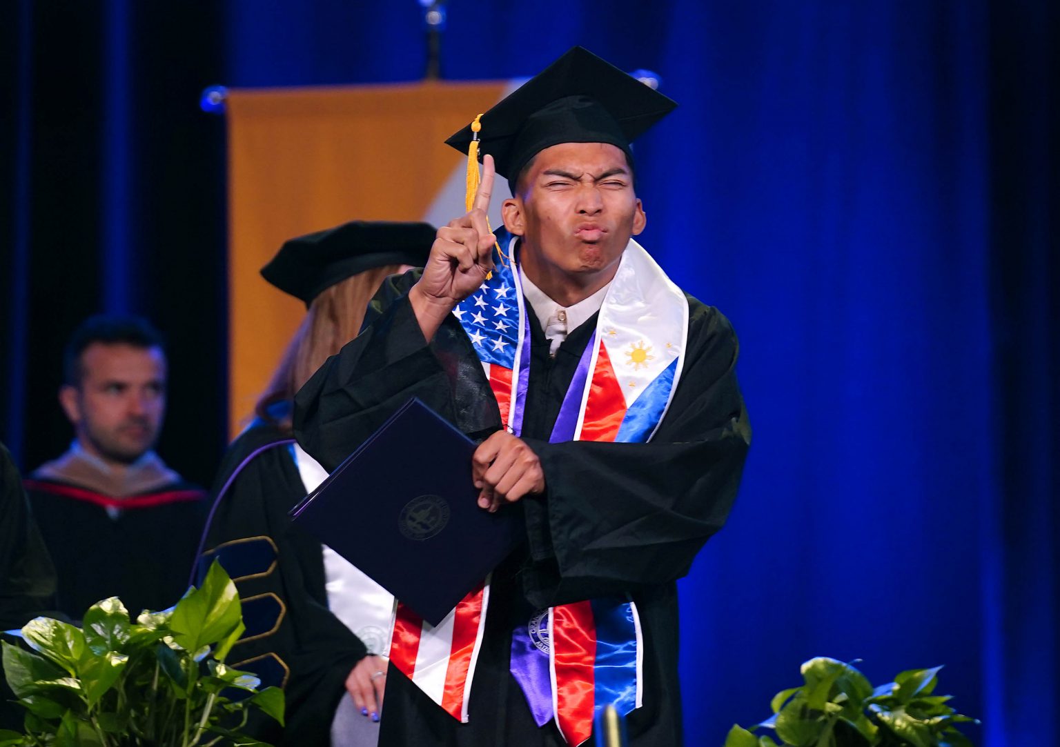 Spring 2024 Commencement (traditional), Thursday evening ceremony - GCU News