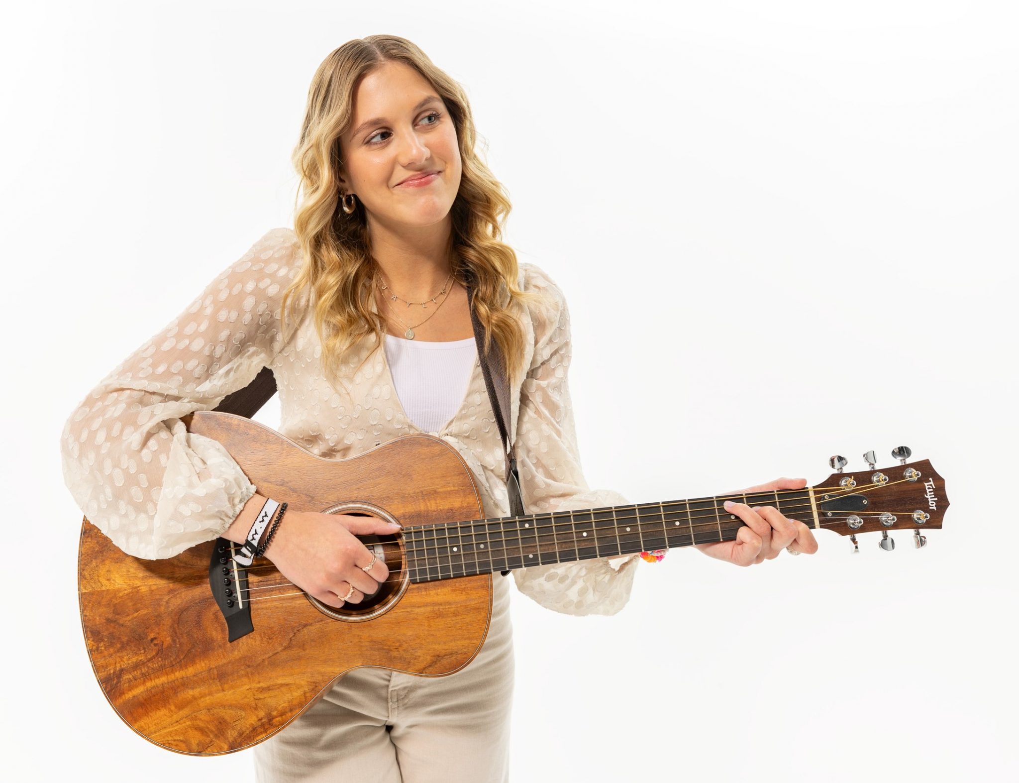 Fifteen students add creative spark to Canyon Worship 2025 - GCU News