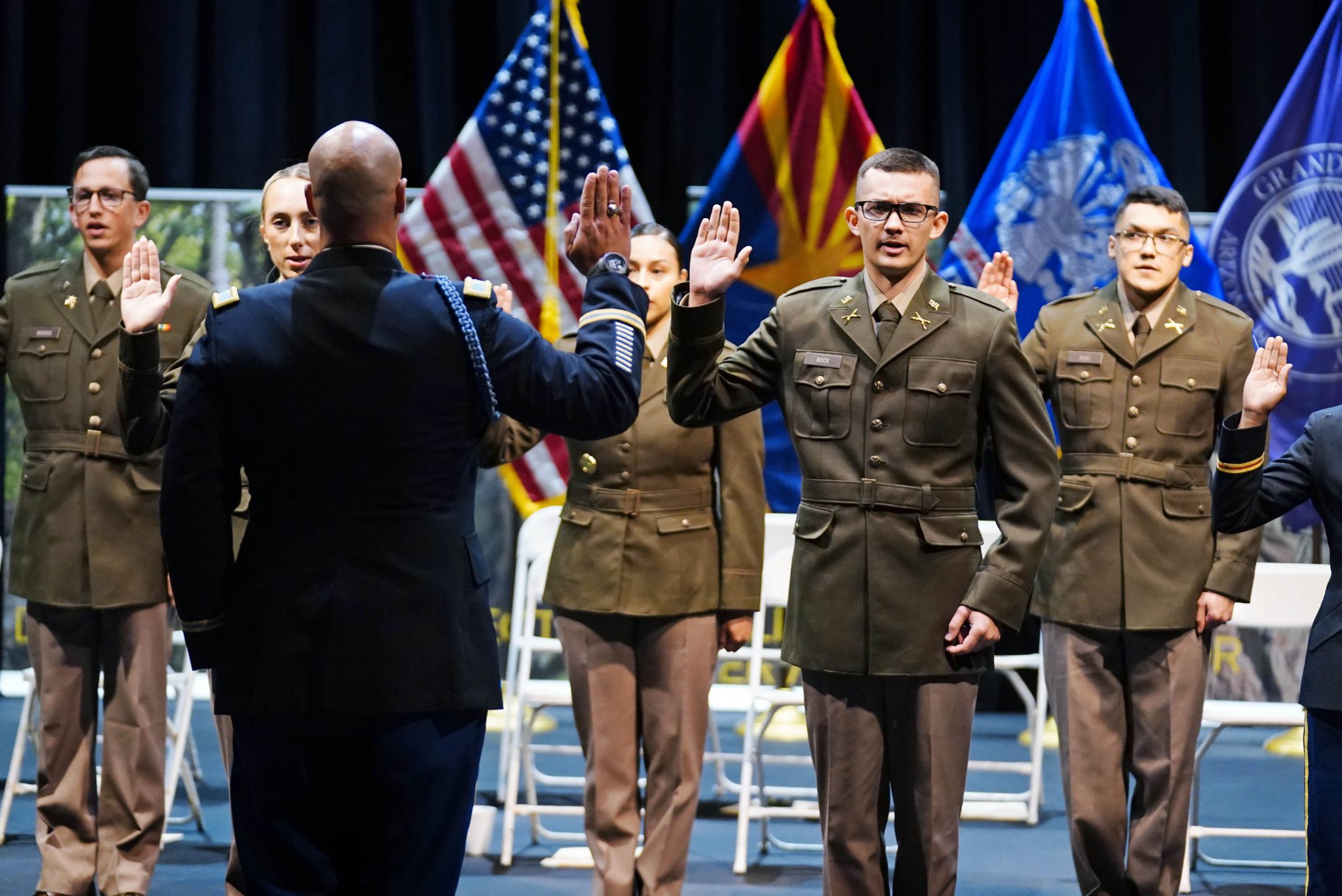 Officer, newly commissioned at GCU, carries on family's military ...