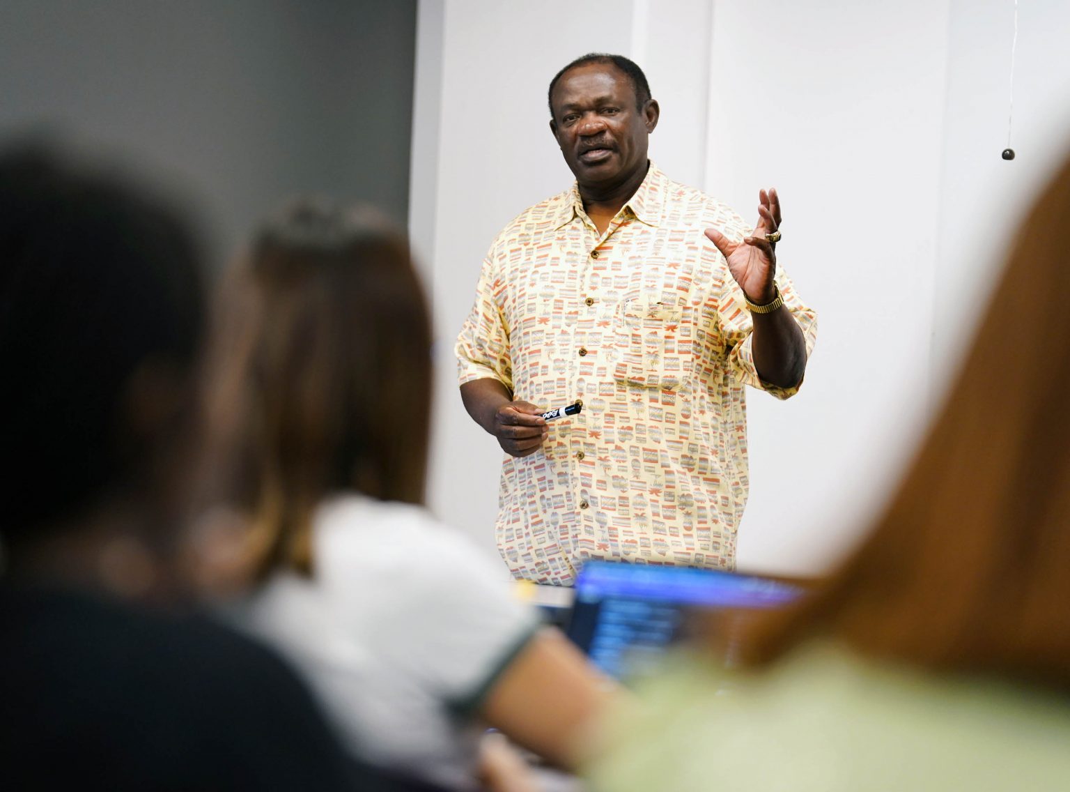 Professor earns presidential salute for longevity, service - GCU News