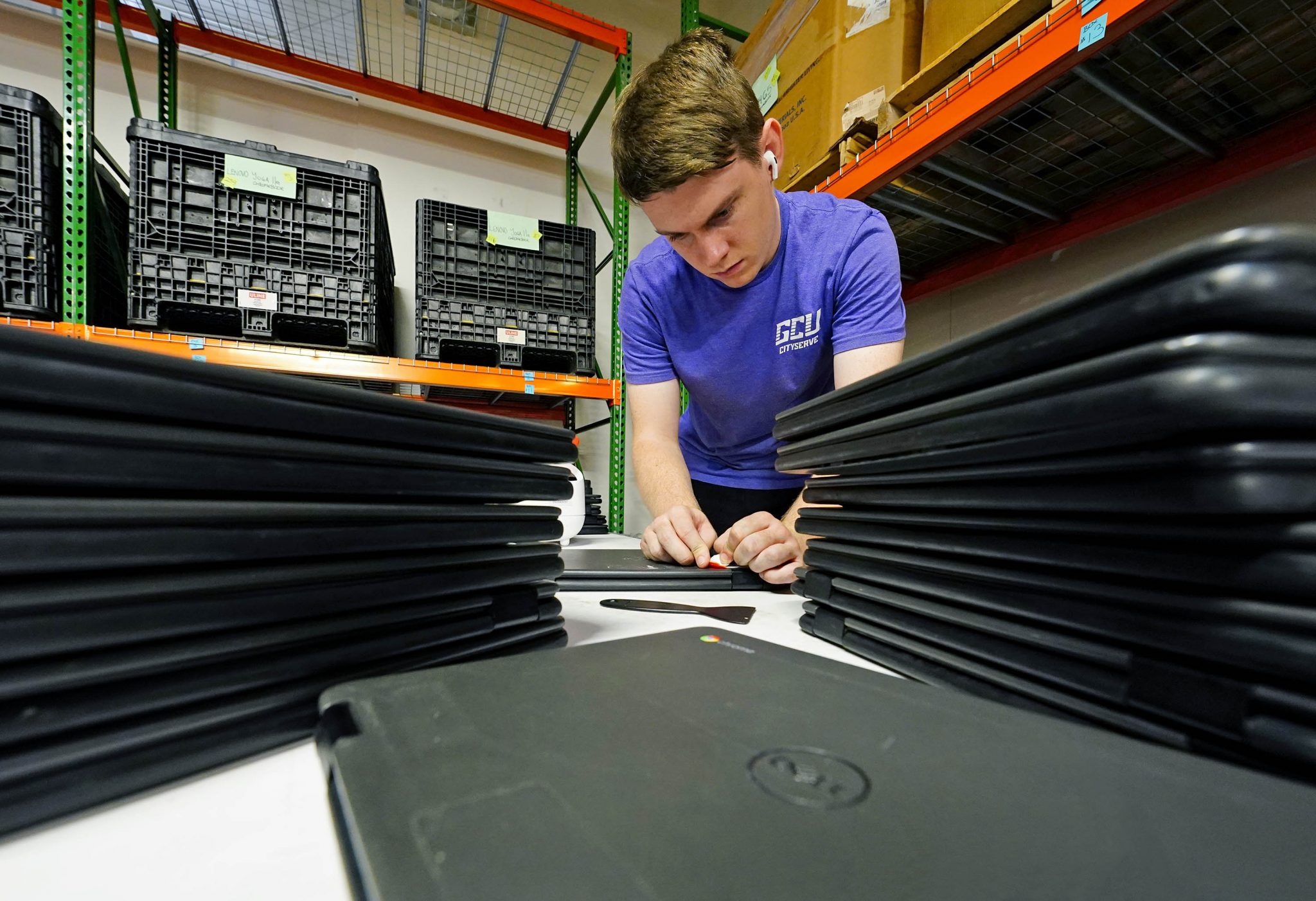 CityServe's laptop initiative computes with the community - GCU News