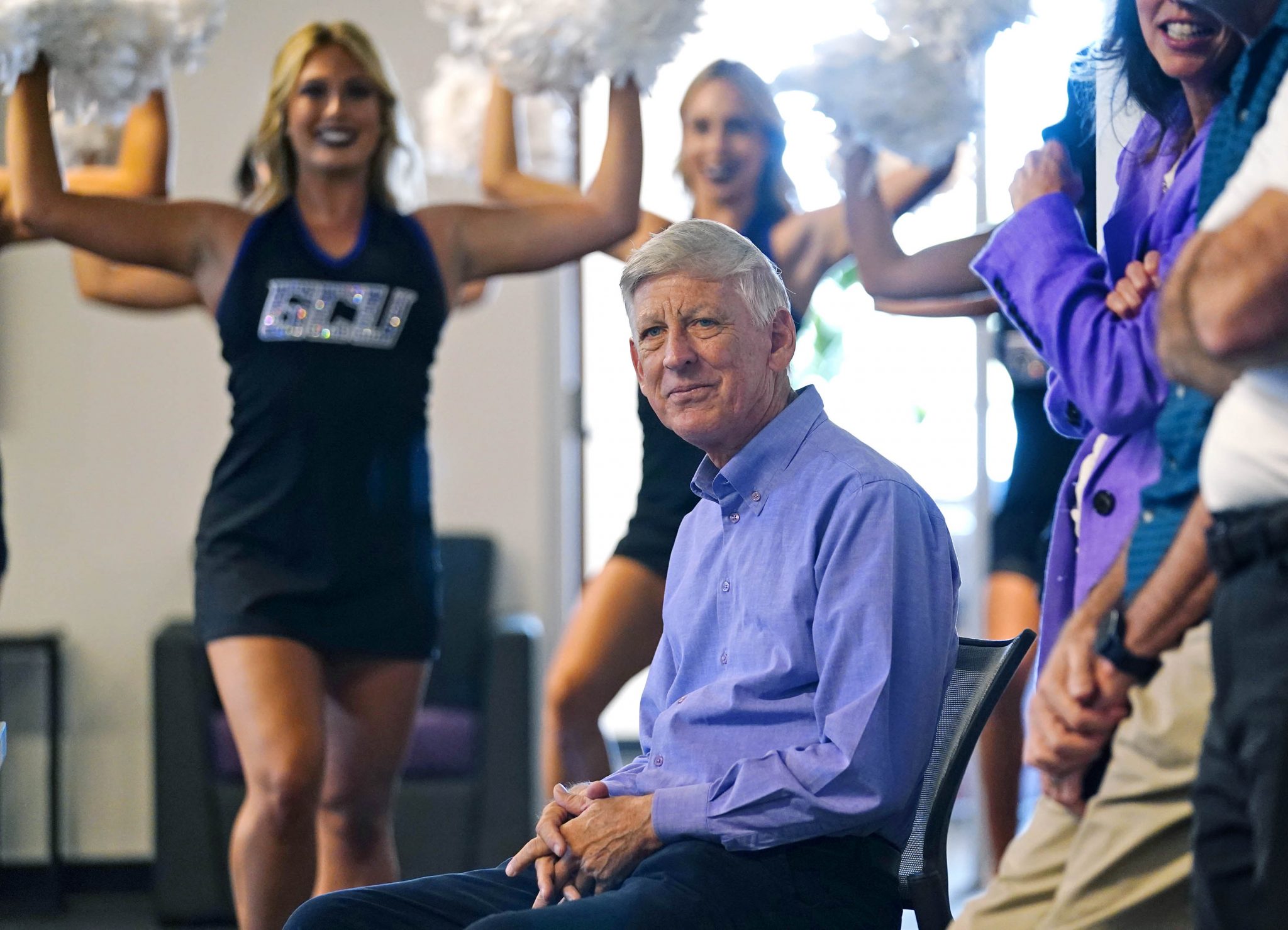 Spirit rally for President Brian Mueller - GCU News