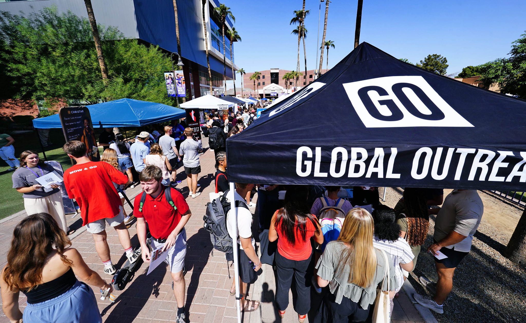 Missions Fair encourages students to become global citizens - GCU News