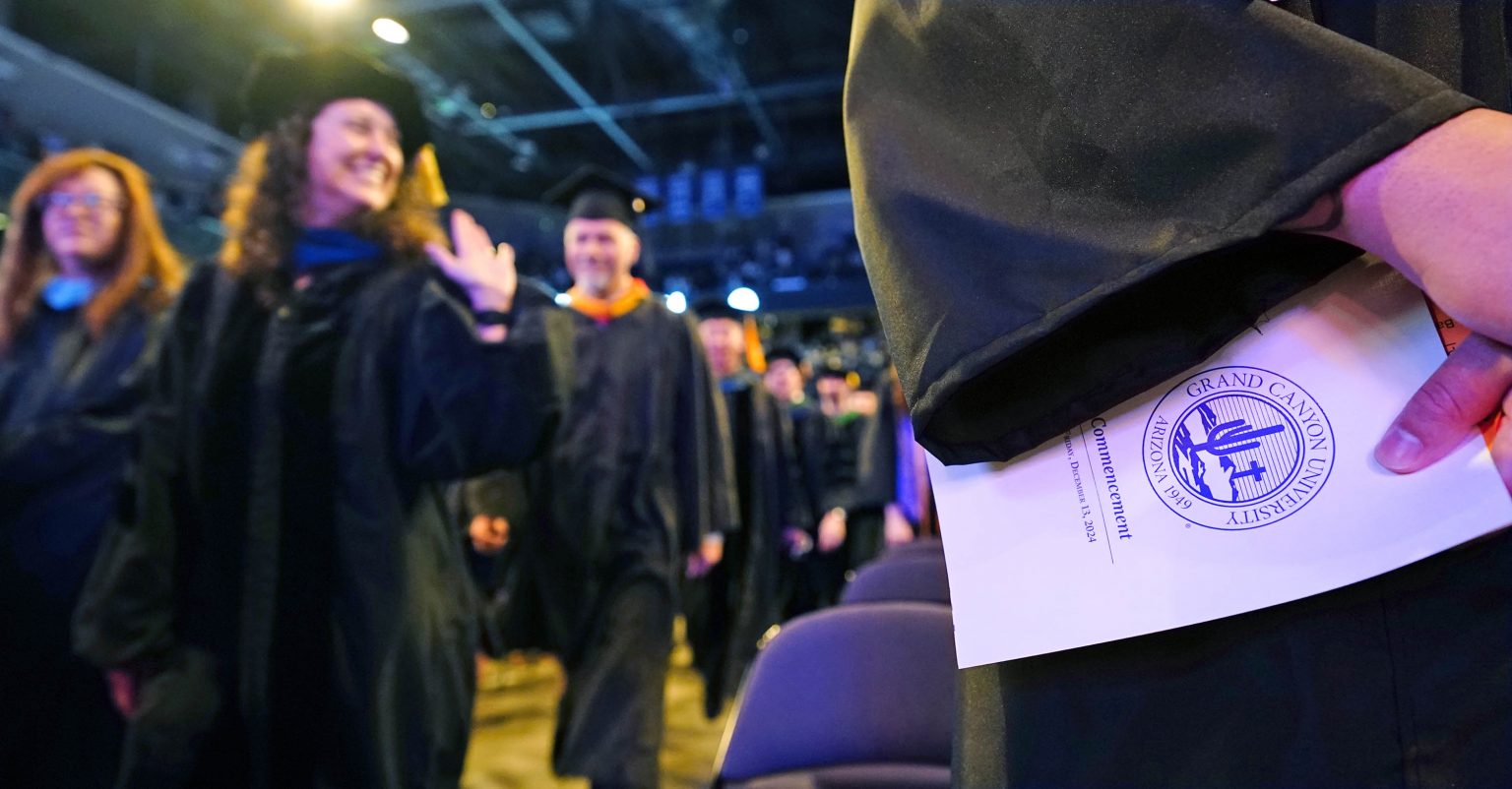 2024 Winter Commencement-morning - GCU News