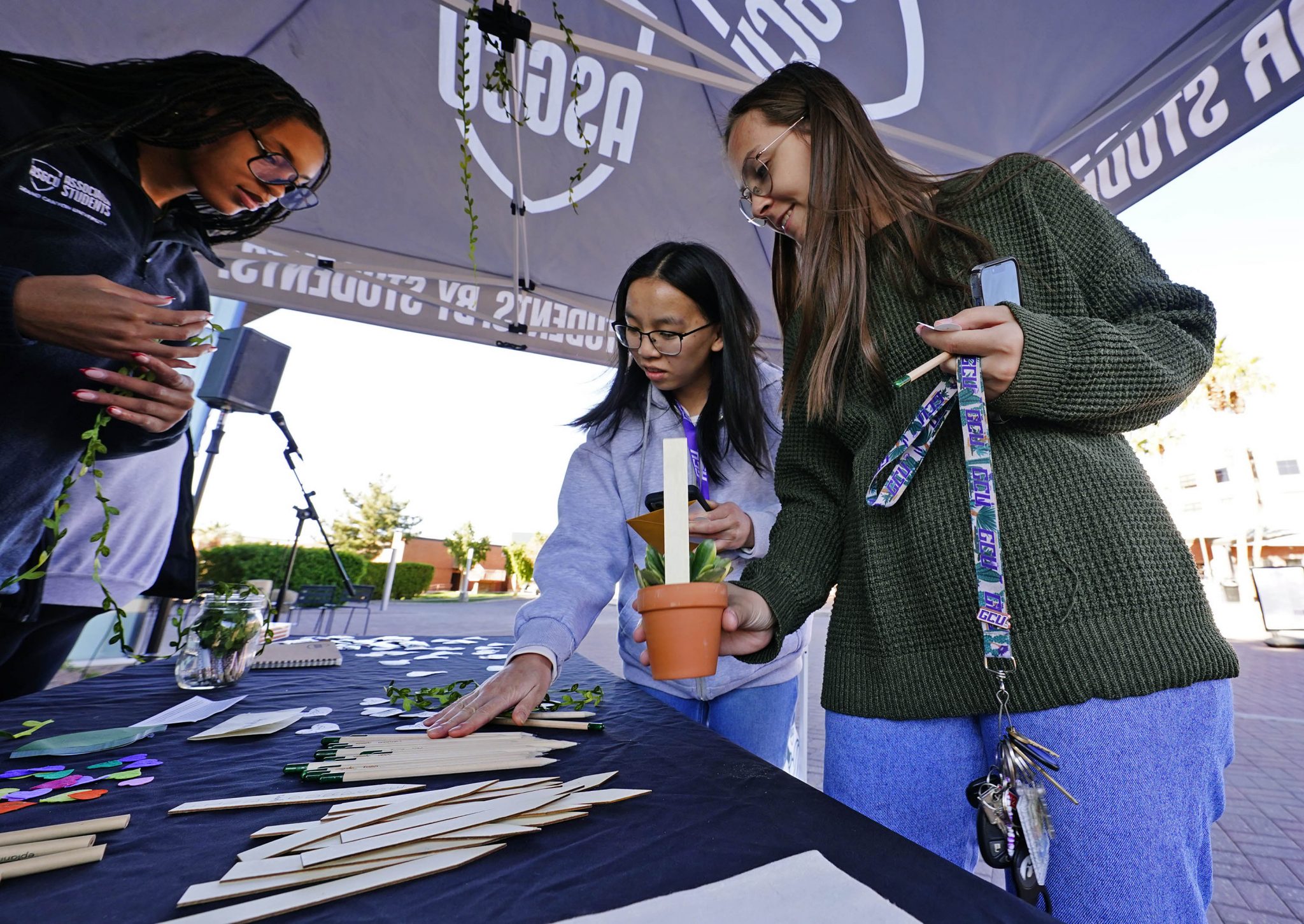 Green Day: Grow Your Goals, Clay It Up - GCU News