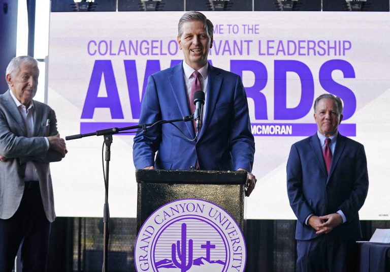 Colangelo Servant Leadership recipients express Arizona pride - GCU News