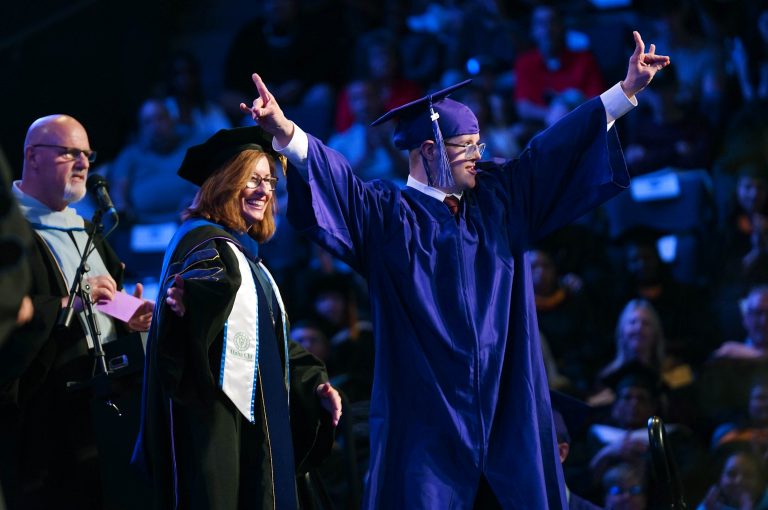 Spring 2025 Commencement (traditional), Wednesday afternoon ceremony ...
