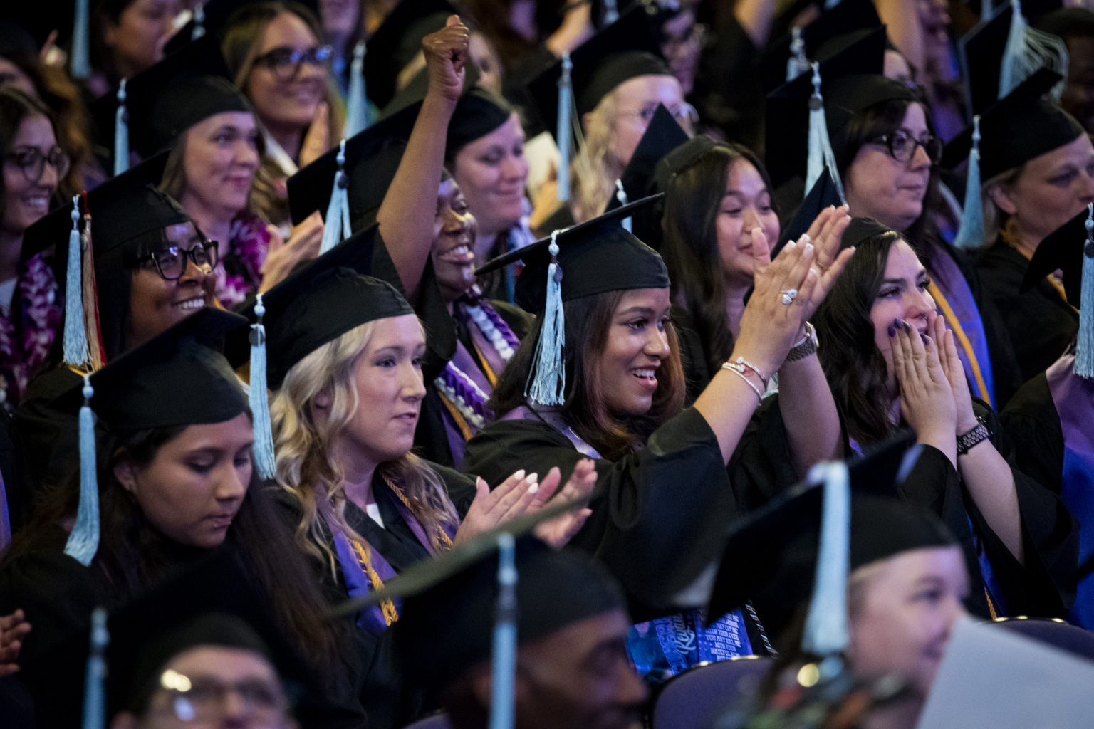 Spring 2025 Commencement (online and cohort), Thursday morning ceremony ...