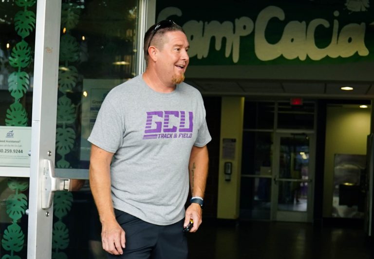 Cutting classes for first day of GCU Move-In pays off for parent - GCU News