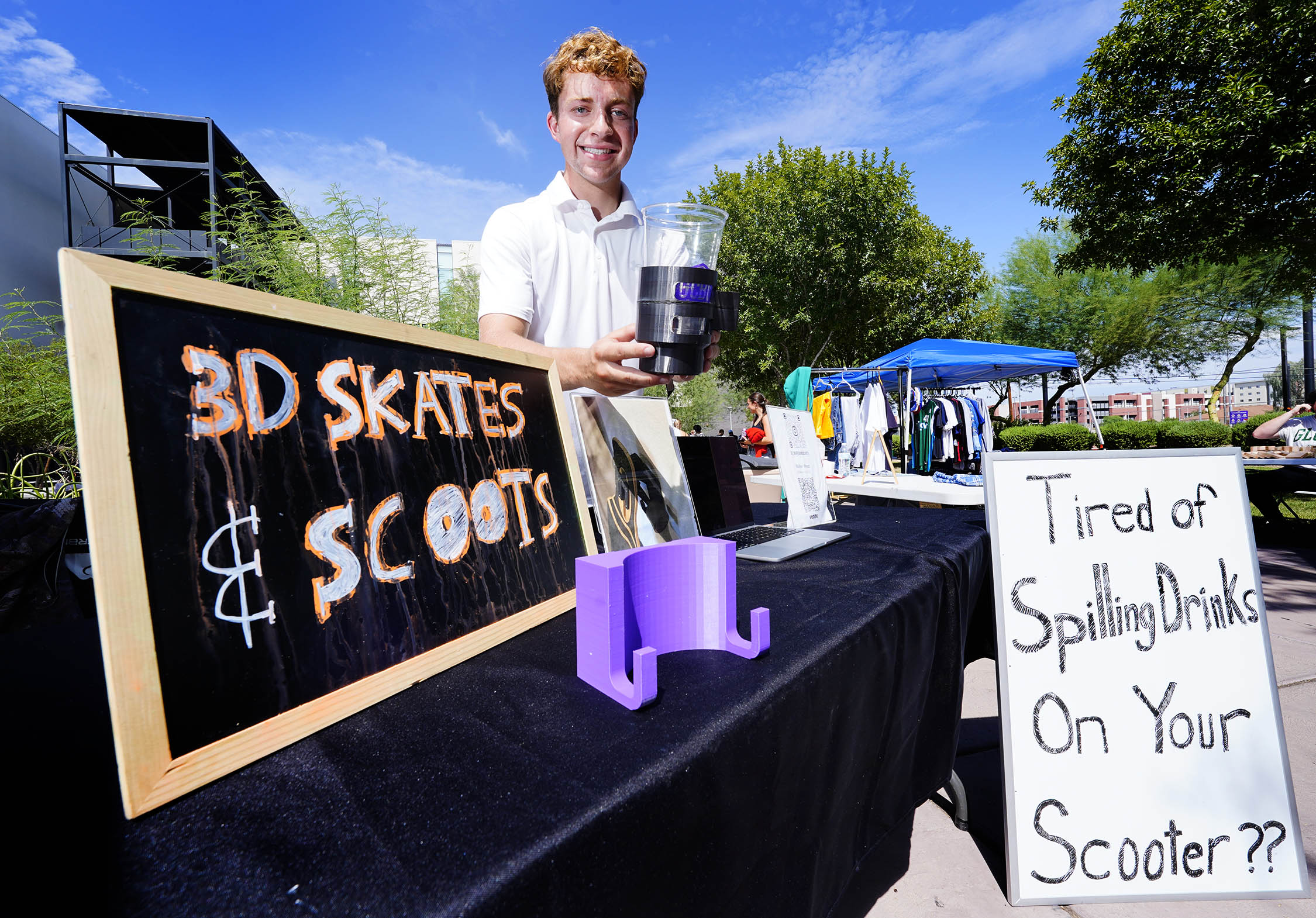 Student entrepreneurs pour ingenuity into cupholder idea - GCU News