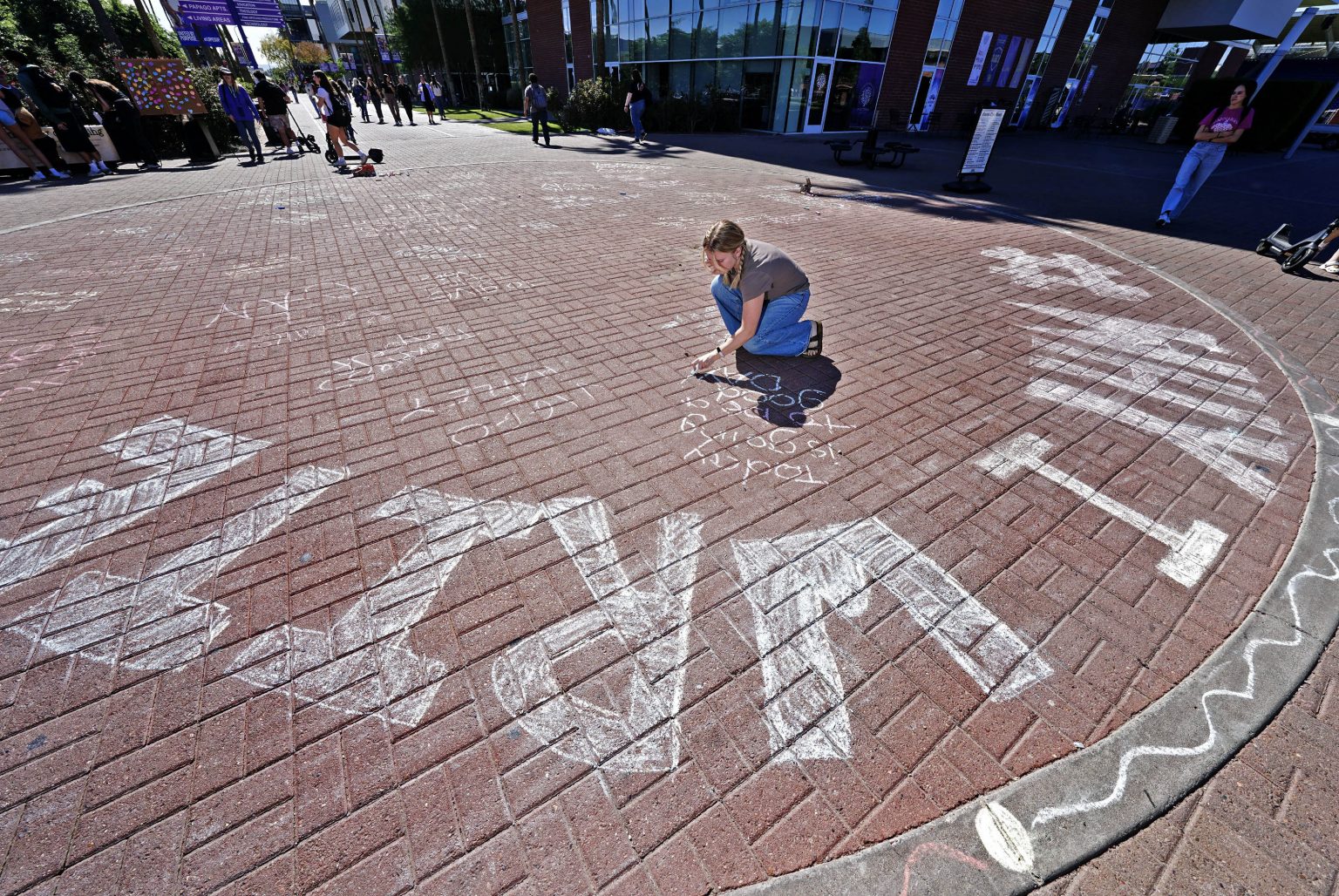 Day on writing shows value of words ... in so many words - GCU News