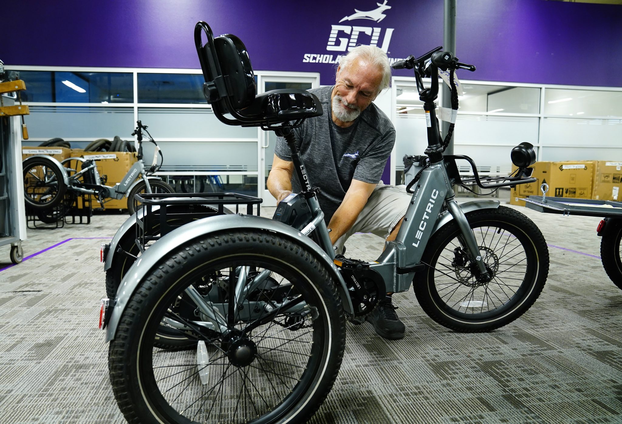 CityServe plugging into solving tech, transportation barrier - GCU News