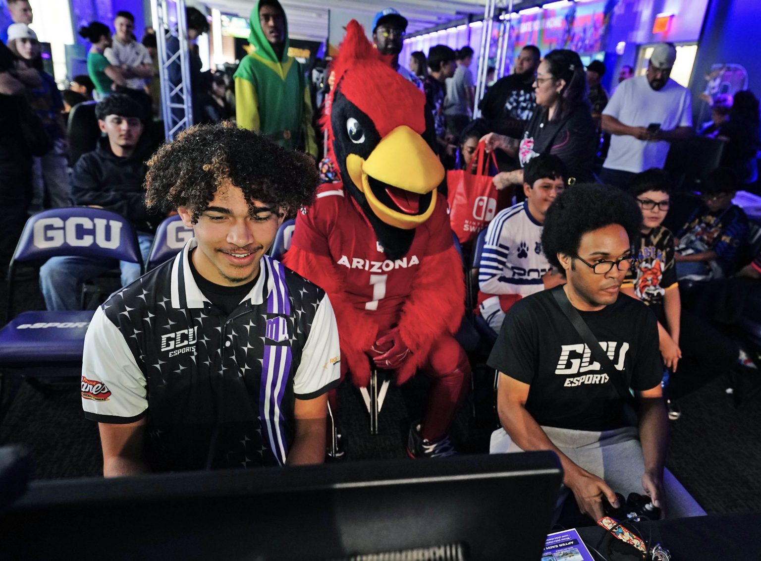 Gaming for Arizona's Children with GCU Esports - GCU News