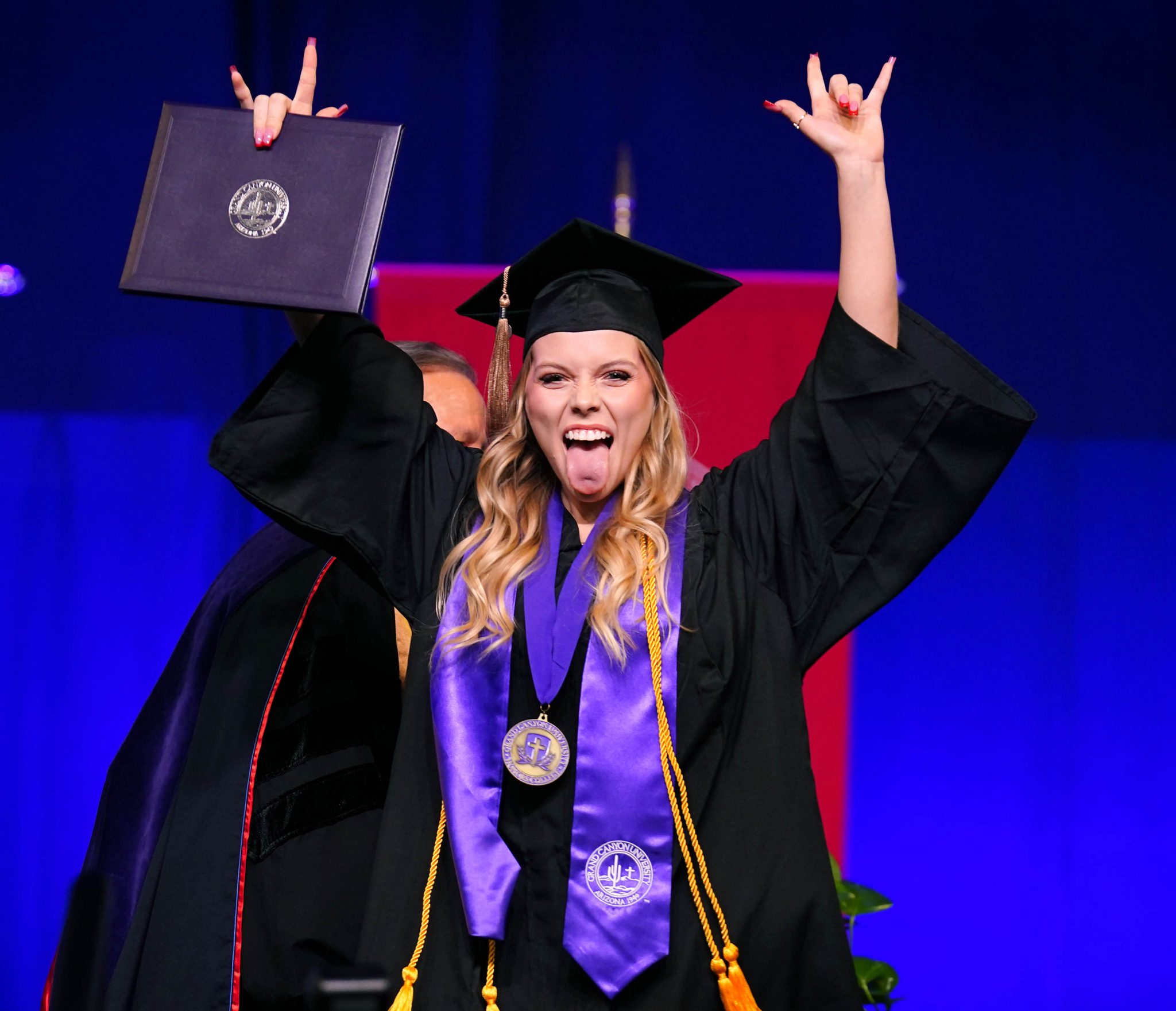 Winter commencement, Friday morning ceremony - GCU News