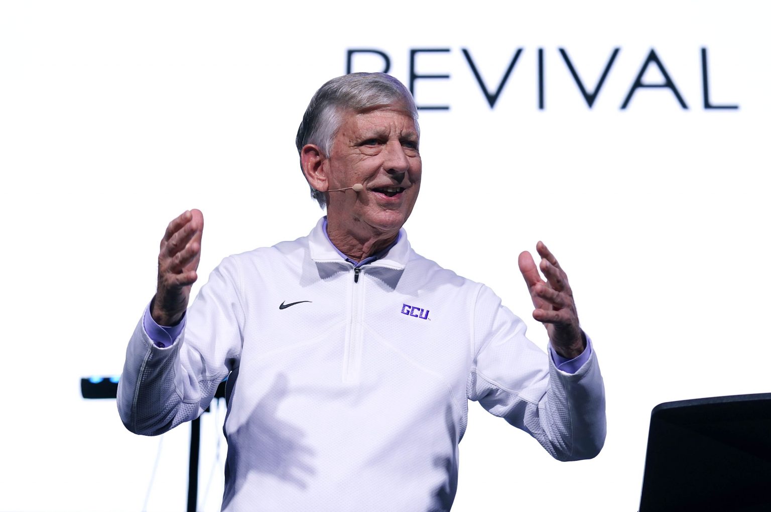 Chapel with GCU President Brian Mueller - GCU News